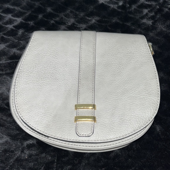 Neiman Marcus | Bags | Used Neiman Marcus Saddle Crossbody Bag Grey ...